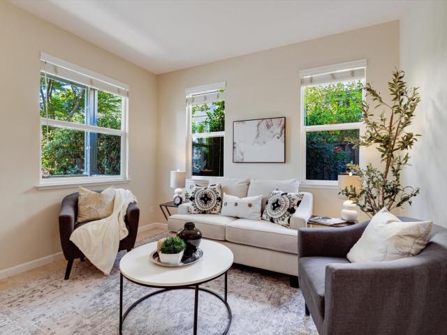 154 Piper Ln, Sonoma, CA