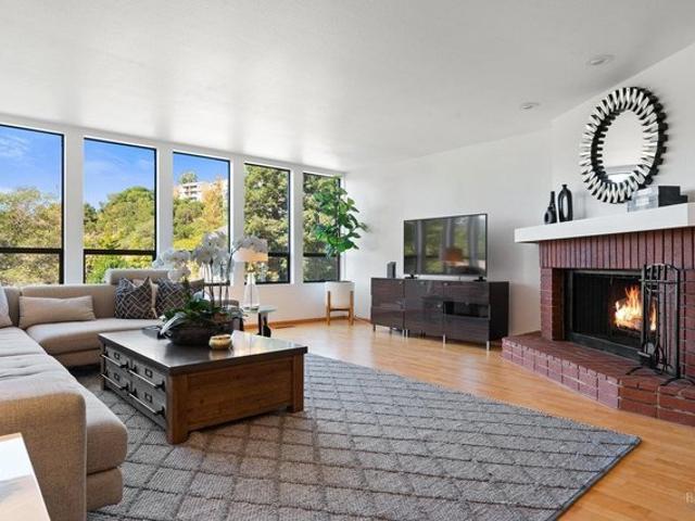 154 Professional Center Pkwy, San Rafael, CA 94903