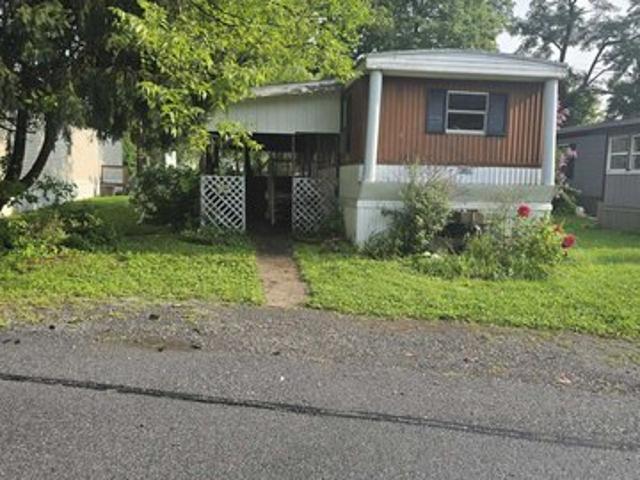 154 Roadrunner Dr Unit 10, Bellwood, PA 16617