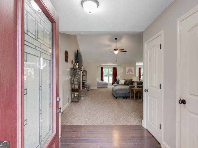 154 Rolling Oaks Lane