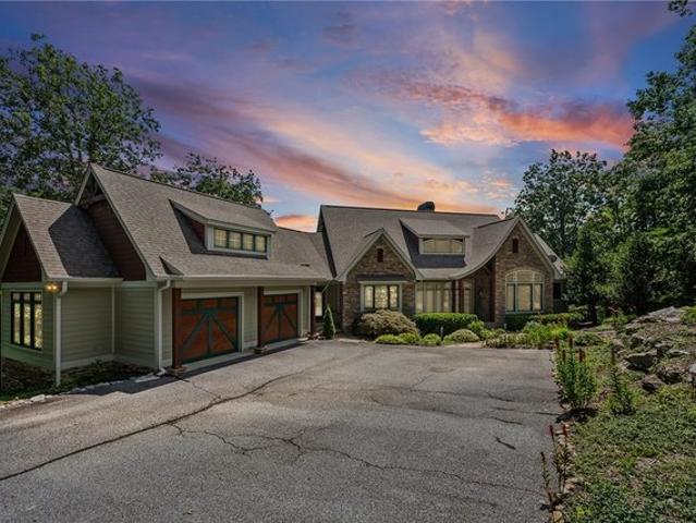 154 Raven Rd, Landrum, SC 29356