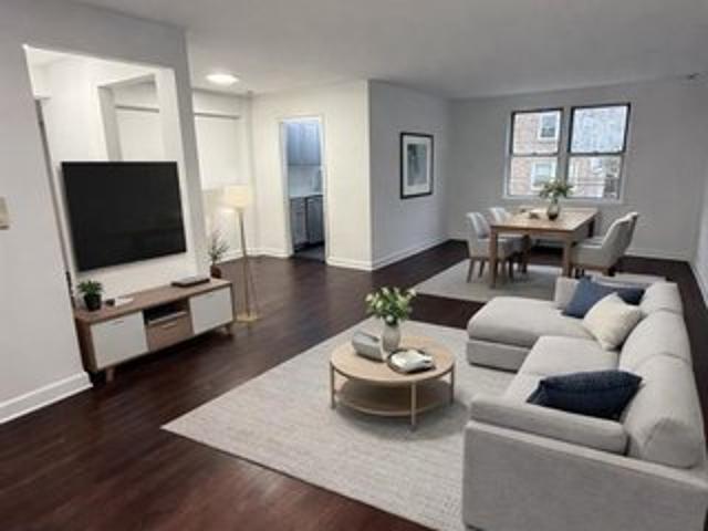 154 Ravine Ave Apt 3B, Yonkers, NY 10701