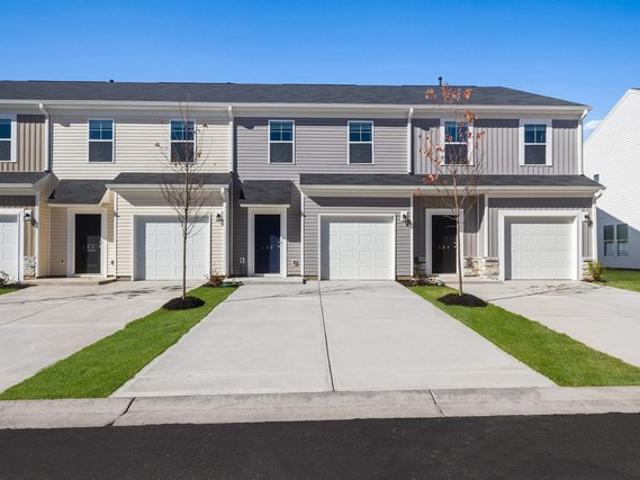 154 Randwick Ln, Greer, SC 29651