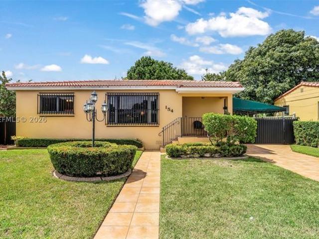 154 W 59th St, Hialeah, FL 33012