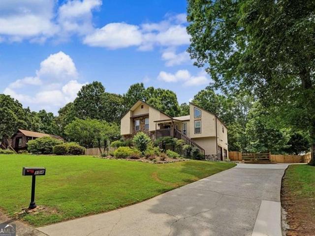 154 W Putnam Ferry Rd, Woodstock, GA 30189