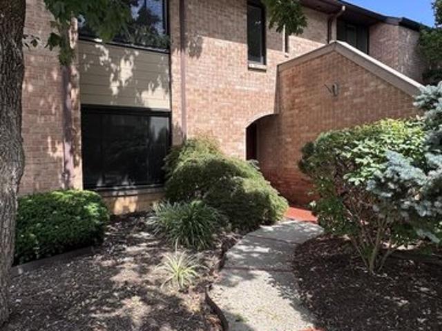 154 Woodgate Ln Unit 44, Paoli, PA 19301