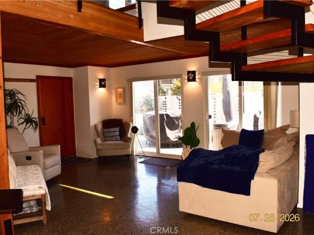 154 Windward