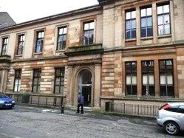 154 Thomson Street, Glasgow, G31 1RN, United Kingdom | 3 bed house for rent #167677294 | Rentberry