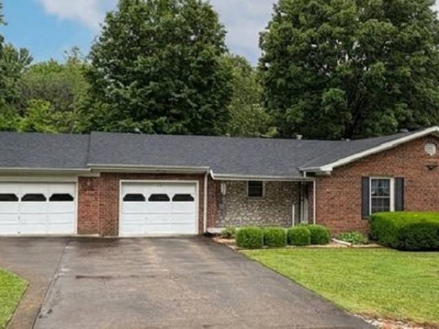 154 Twin Hills Dr, Beaver Dam, KY 42320