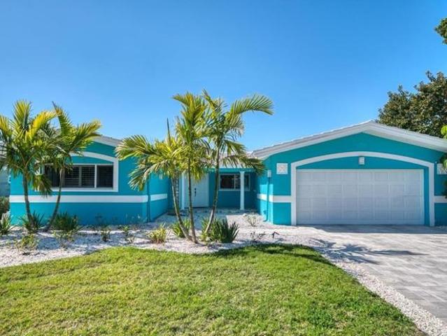 15540 Redington Dr, Redington Beach, FL 33708