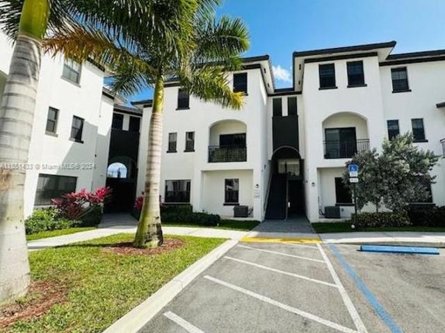 15540 SW 136th St #4 216, Miami, FL 33196