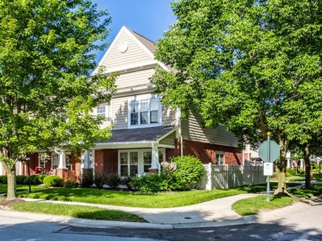 15542 Clearbrook St, Westfield, IN 46074