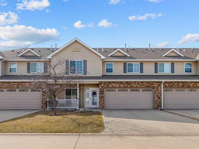 1554 Burr Dr, North Liberty, IA 52317
