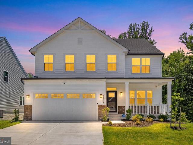 15550 Twin River Circle