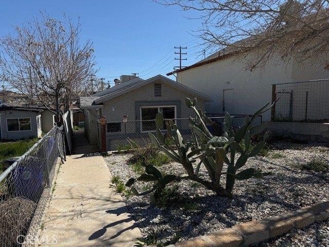 15557 5th St, Victorville, CA 92395