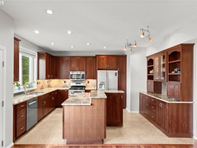 15559 sw oriole ct, sherwood, us, or