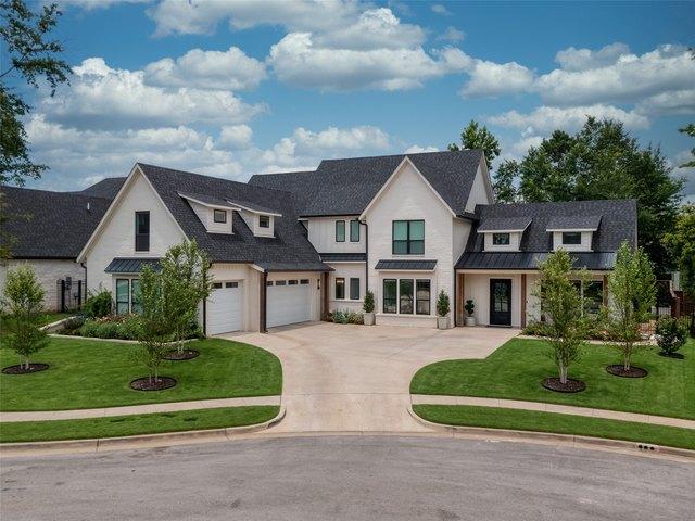1555 Maple Cir, Tyler, TX 75703