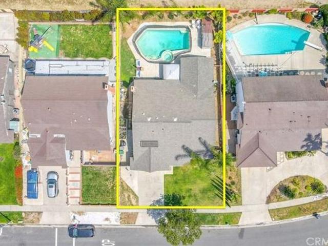 1555 Mariposa Dr, Corona, CA 92879