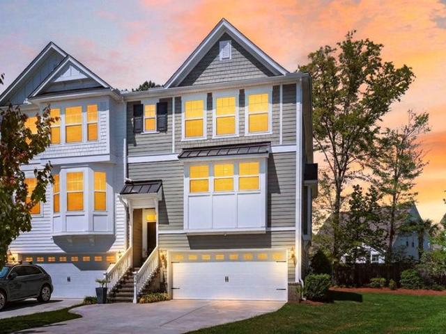 1555 Moss Spring Rd, Mount Pleasant, SC 29466
