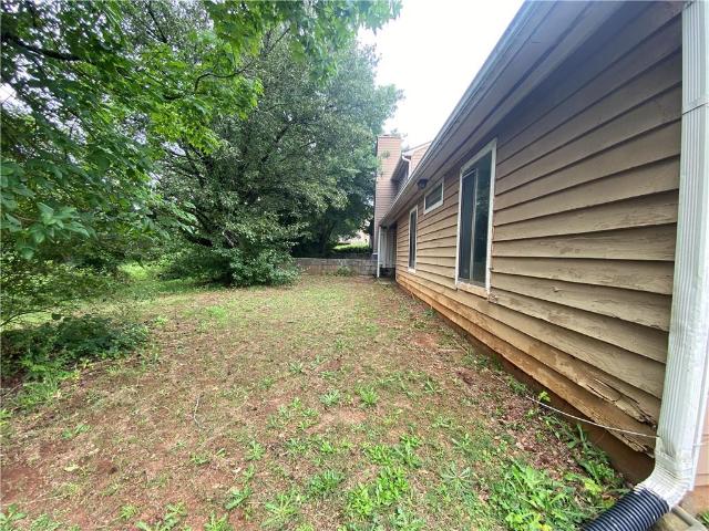 1555 Burnstone Drive