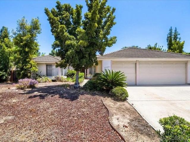 1555 Del Mar Rd, Oceanside, CA 92057