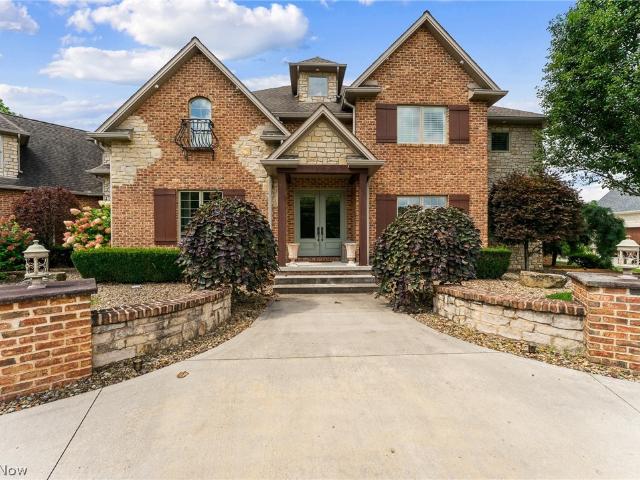 1555 Fox Den Court