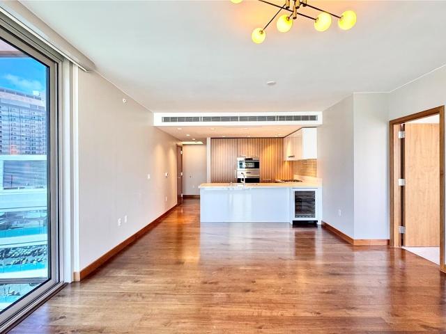 1555 Kapiolani Blvd, Unit 2008, Honolulu, HI 96814 | MLS #202607 | Compass