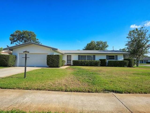 1555 Peaceful Ln N, Clearwater, FL 33756