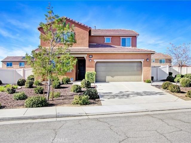1555 Peridot Ln, Beaumont, CA 92223