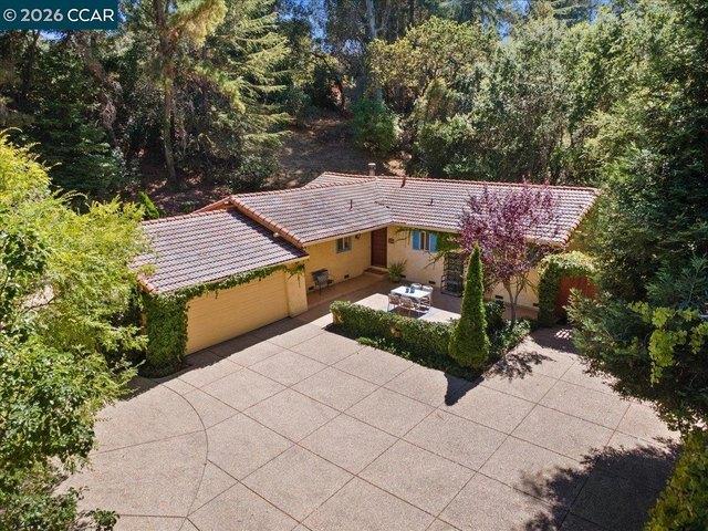 1555 Pleasant Hill Rd, Lafayette, CA 94549