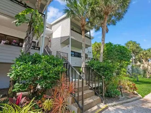 1555 Tarpon Center Dr #156, Venice, FL 34285 MLS N6138083