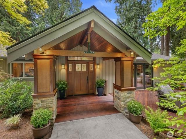 1555 Wildwood Blvd SW, Issaquah, WA 98027