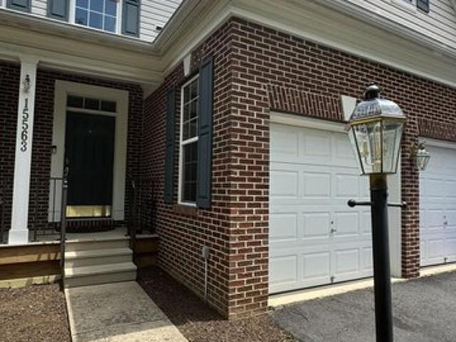 15563 Kelley Farm Ct, Woodbridge, VA 22193