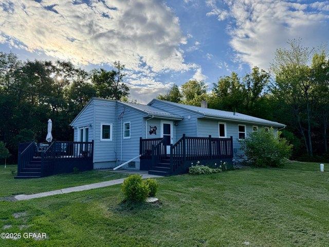 15560 nd St NE, Pembina, ND 58271