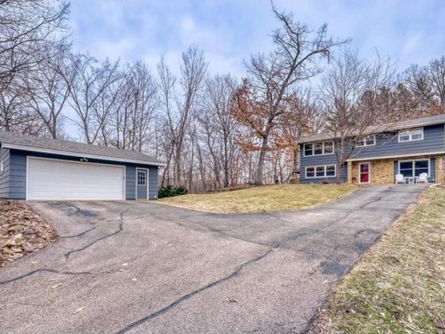 15567 Fish Point Rd SE, Prior Lake, MN 55372