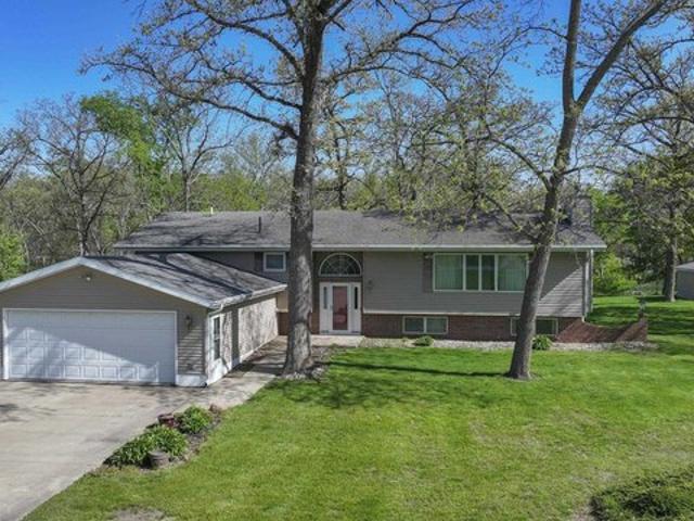 15565 Highway 57, Aplington, IA 50604