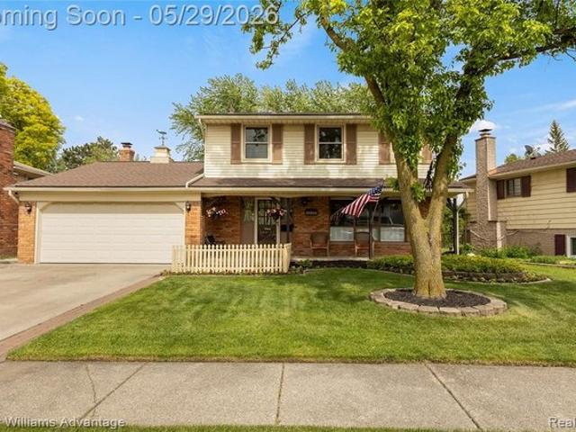 15566 Liverpool St, Livonia, MI 48154