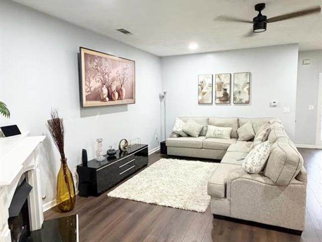 1556 Paramount View Trace