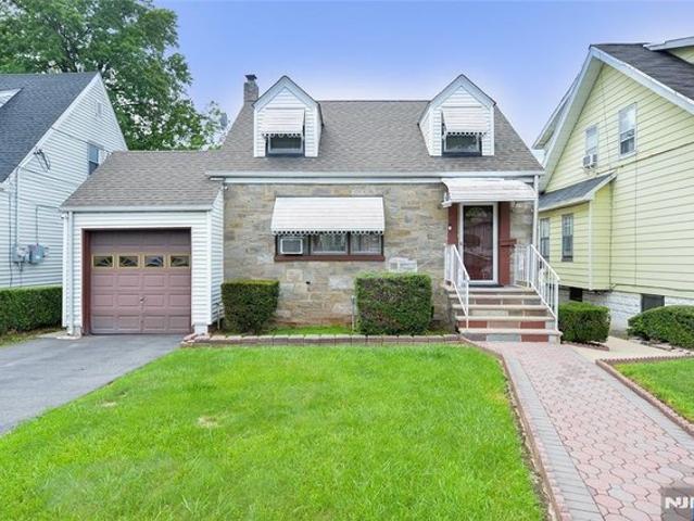 1556 Wyndmoor Ave, Hillside, NJ 07205