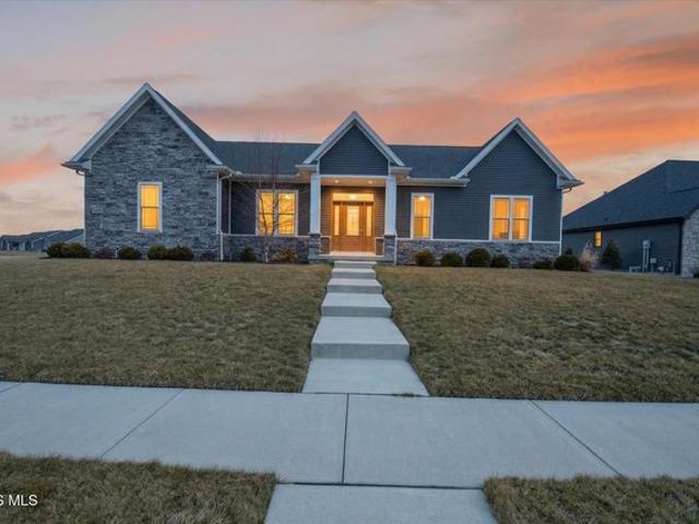 15573 John F McCarthy Way, Perrysburg, OH 43551