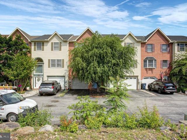 1557 Brechbill Rd, Chambersburg, PA 17202