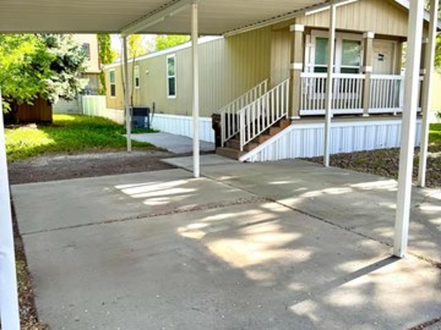 1557 Harvest St W, Salt Lake City, UT 84116
