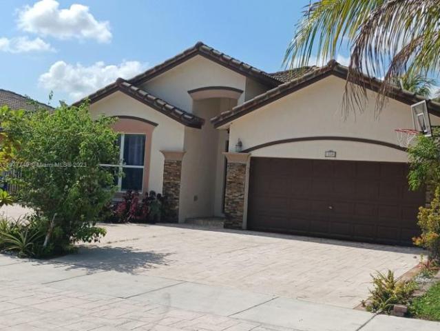 15580 182nd Ln SW, Miami, FL 33187