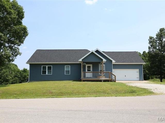 15580 Top Dr, Saint Robert, MO 65584