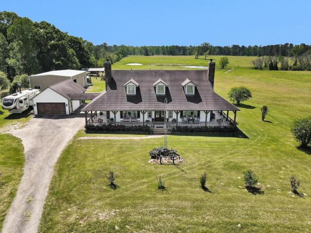 15586 Highway 105 E