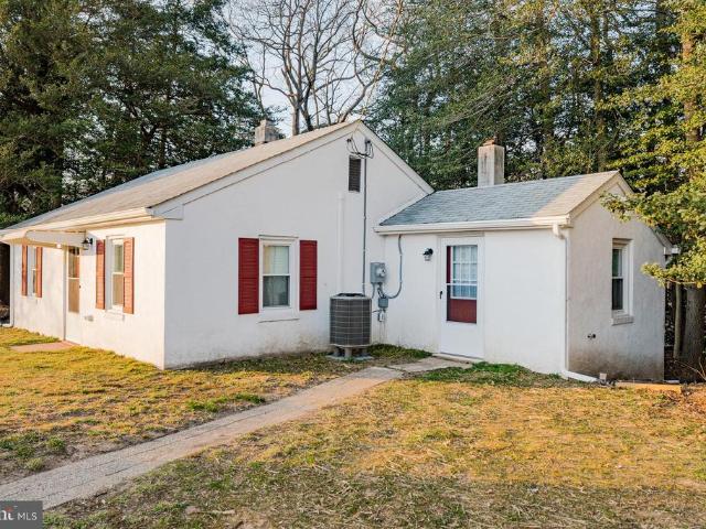 1558 Bay Head Rd