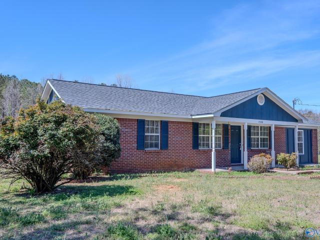 1558 Bluff City Road