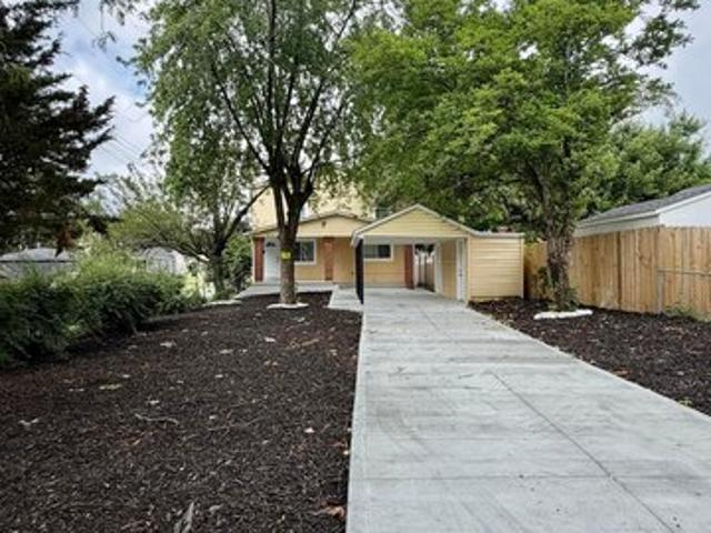1558 Forest St, Columbus, OH 43206