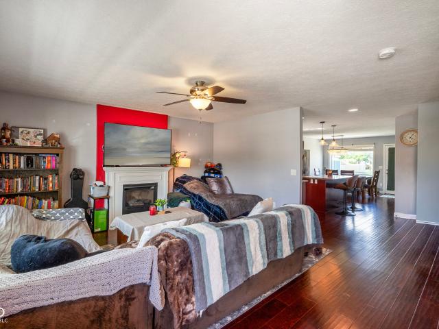 1558 Fox Run Court