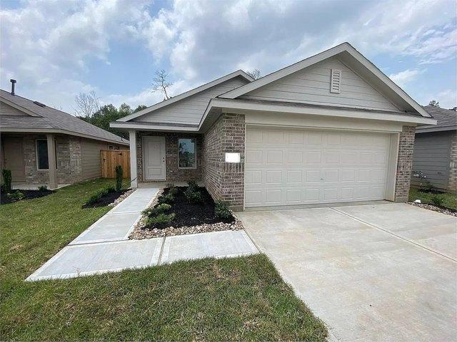 1558 San Sebastien Dr, Conroe, TX 77301